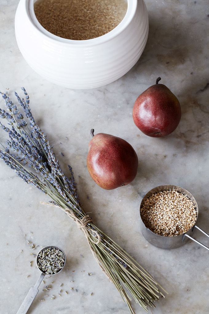 Pear + Lavender Steel Cut Oatmeal – Clean Living Guide